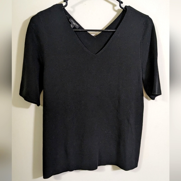 Talbots | Tops | Nwot Talbots Petite Black Vneck Tee | Poshmark
